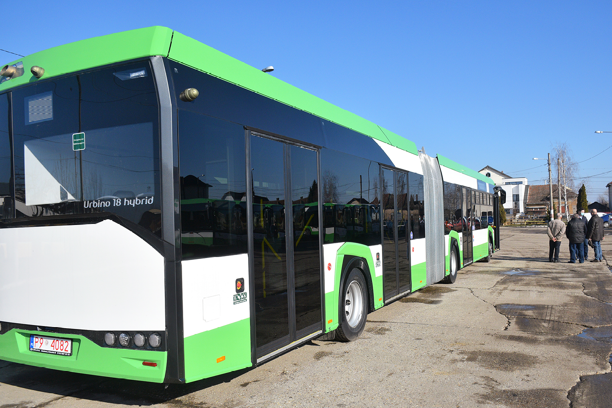 AU FOST LIVRATE DOUĂ AUTOBUZE ARTICULATE, DE ULTIMĂ GENERAȚIE